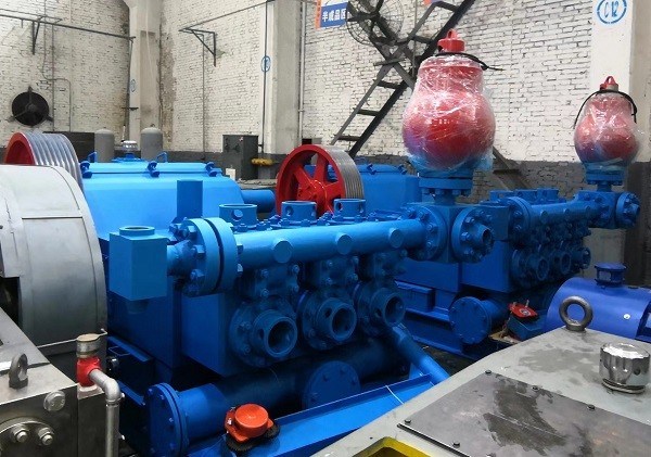 HTB800 Diesel Engine Driven 800HP Drilling Mud Pump For Oil Field ...